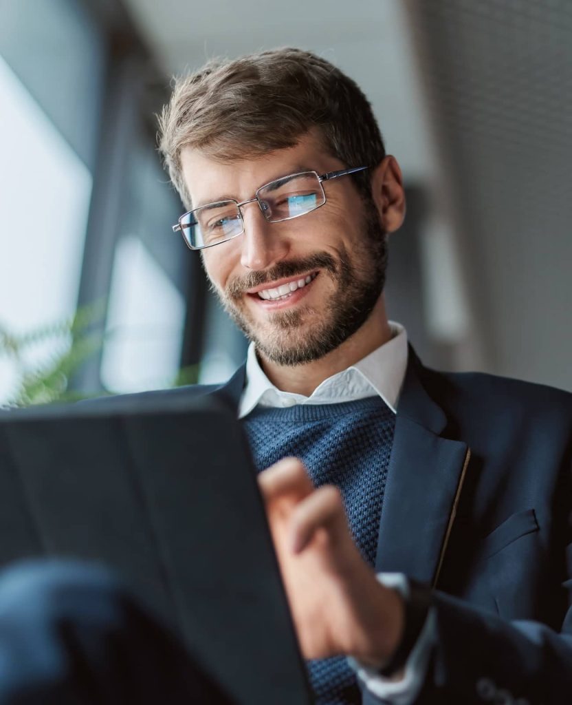 Customer Experience Consulting - boost client satisfaction with ELEKS